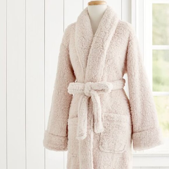 Pottery Barn | Intimates & Sleepwear | Pottery Barn Teddy Robe | Poshmark